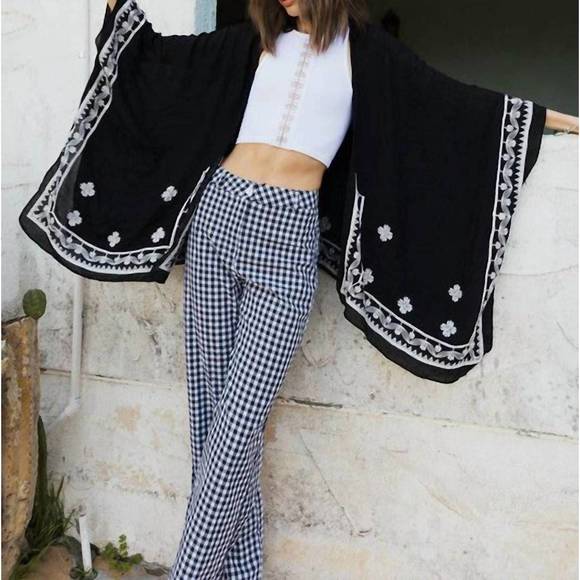 LETO | Sweaters | New Leto Winifred Embroidered Trim Kimono In Black ...